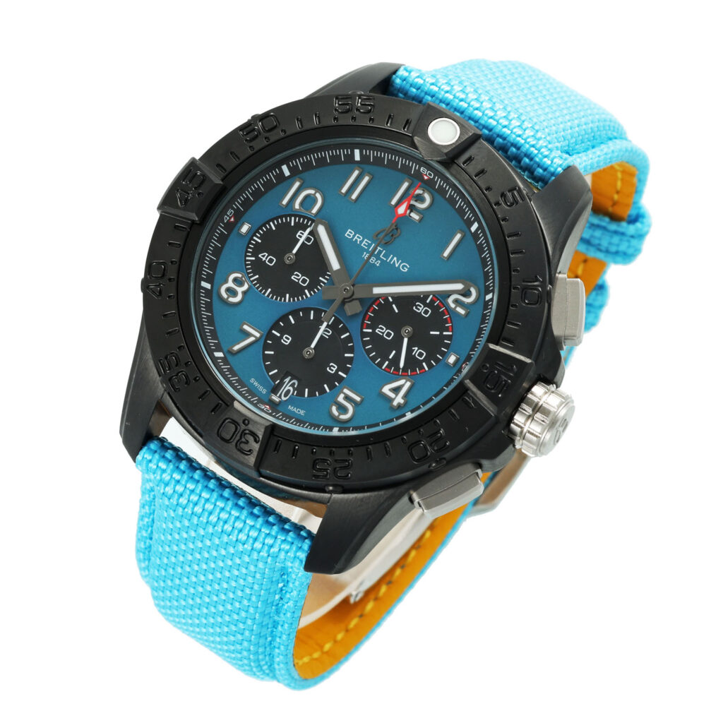 Replica Breitling Avenger B01 Chrono 42 Night Mission hier bestellen