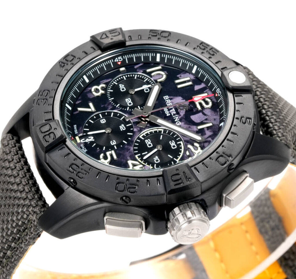 Replica Breitling Avenger B01 Chronograph 44 Night Mission im Shop